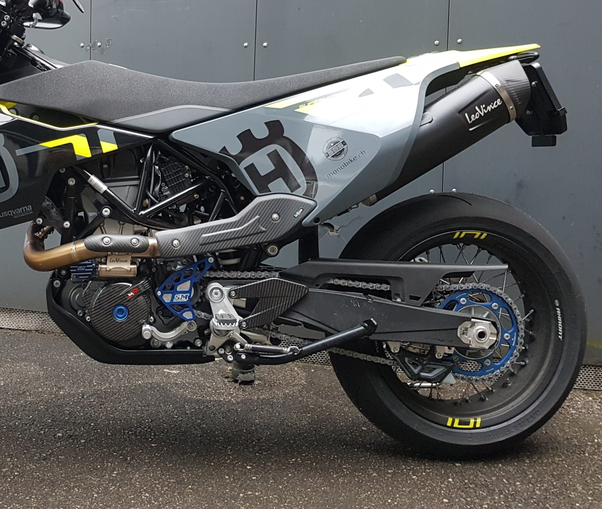 Auspuff Euro 5 & 4 LeoVince Nero Komplett-Anlage schwarz, Husqvarna 701 ...